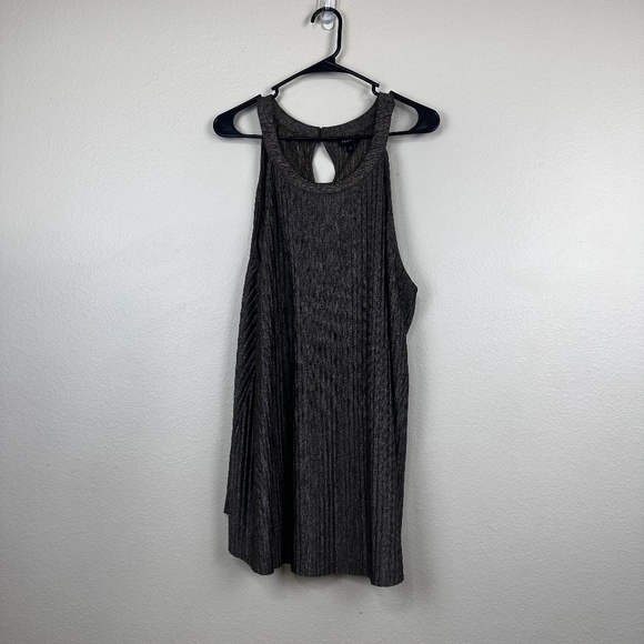 torrid | Tops | Torrid Size 3 Pleated Bronze Metallic Top | Poshmark